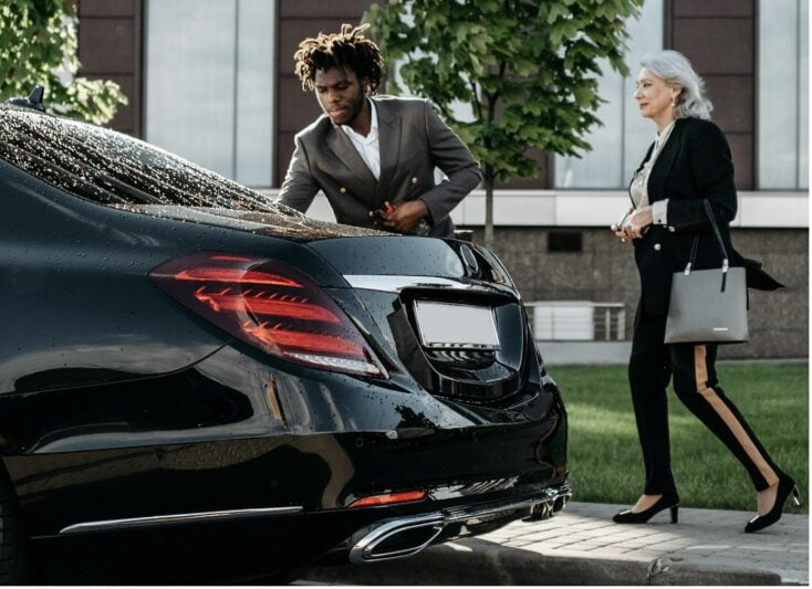 Stress-Free Trip to Heathrow Airport with a Transfer Service